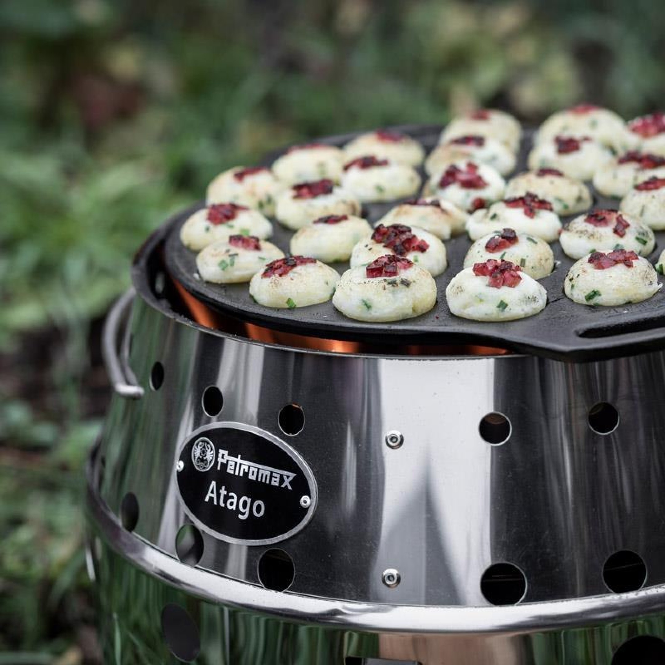 Petromax Poffertjes Tiganj Od Livenog Gvožđa| Kamado BRAAI| Keramički ...